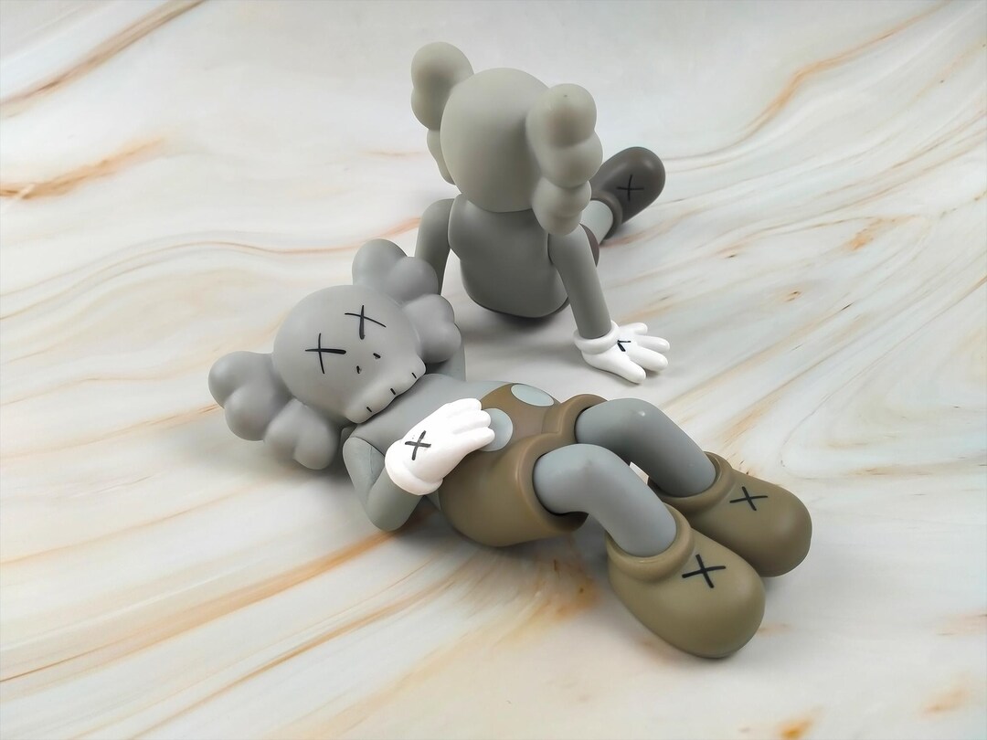KAWS Kaws Figures/decorations/statues, Sitting, Lying - Etsy