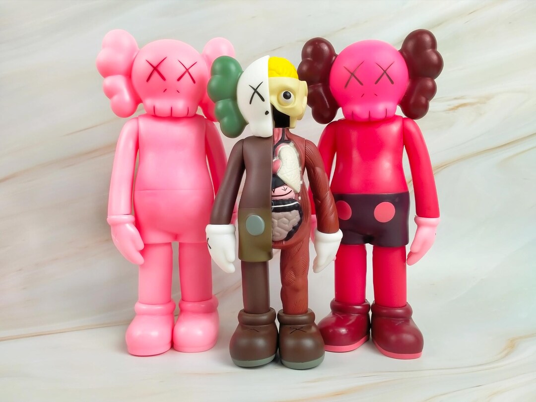 KAWS Kaws Figures/decorations/statues, Sitting, Lying - Etsy