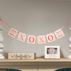 XOXO Valentine's Day Banner, Garland Decoration - Etsy