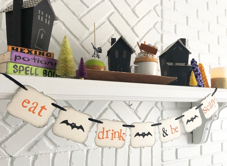 Halloween Decoration EAT DRINK & Be SCARY Painted Banner Sign Garland ...