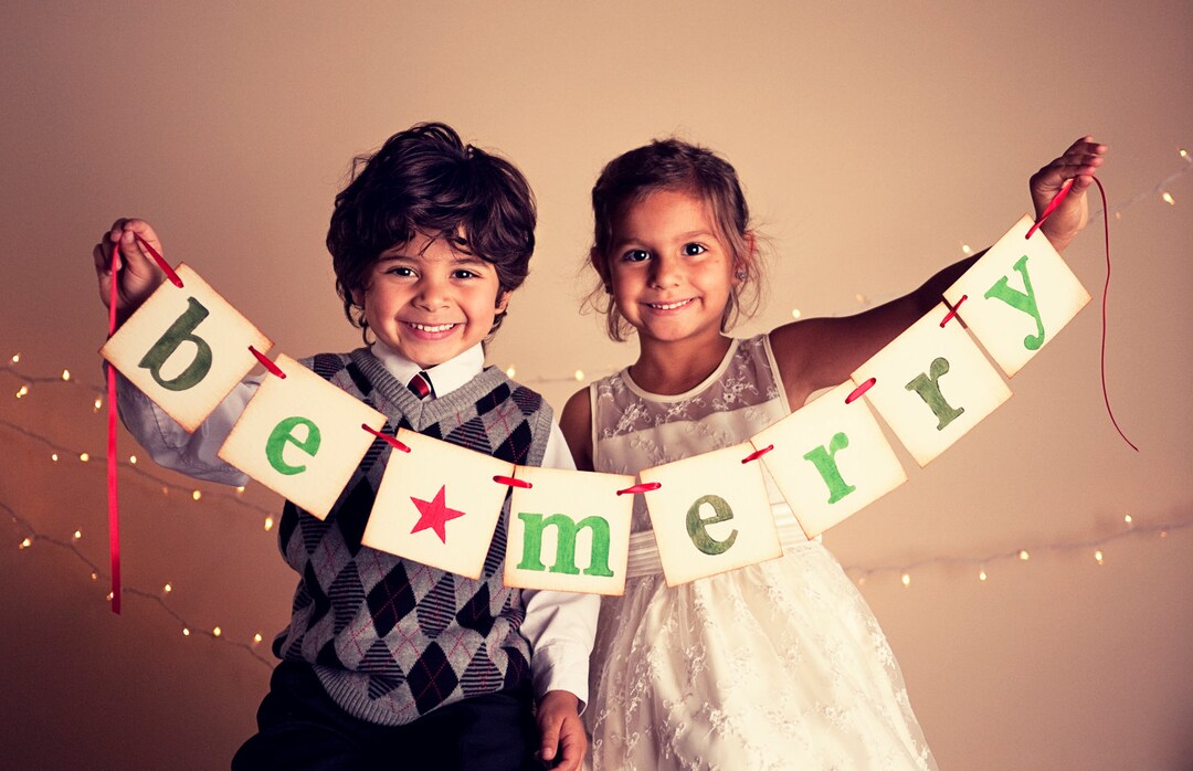 Christmas Garland Be Merry Photoprop Banner - Etsy