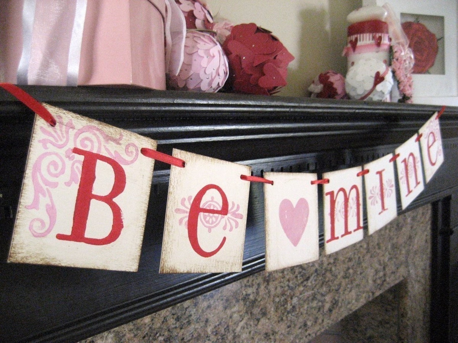 Valentine Decoration BE MINE Red and Pink Valentine Banner - Etsy