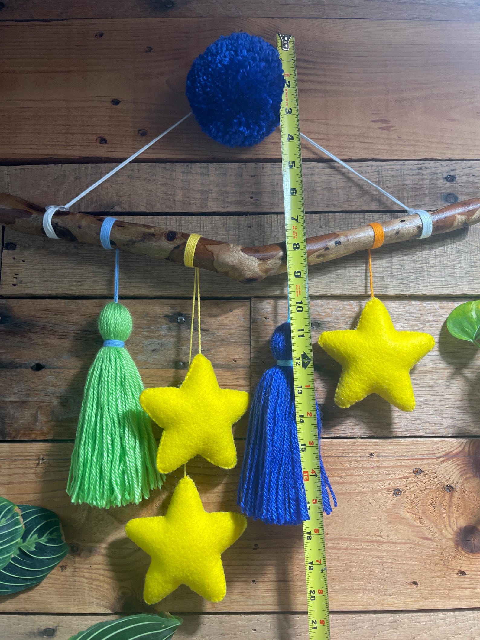 Bluey Inspired Wall Hanging on Polished Wood Blue and Green - Etsy