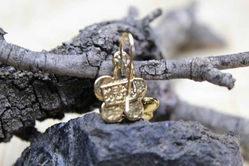 Vintage Jewelry From the 90s: Poggy, Metal Pointus, Cyclope. Find ...