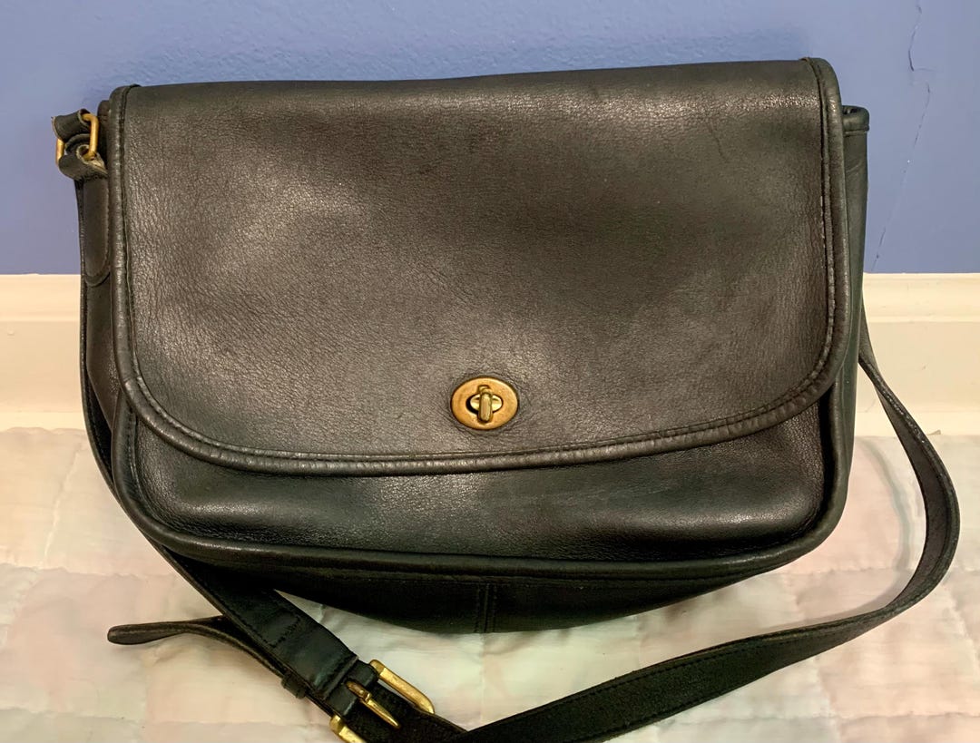 Coach Crossbody Bag Purse Vintage 1990s Black Leather Medium Size 0437 ...