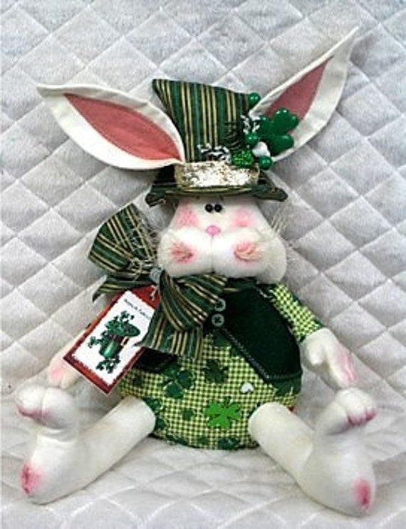 Primitive E-pattern Irish irish Bunny Shelf Sitter | Etsy