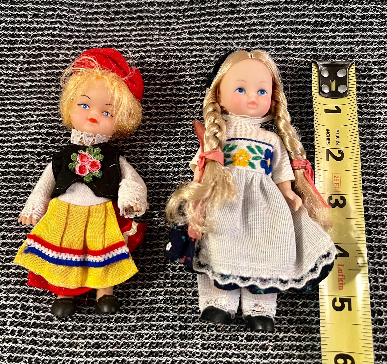 2 Vintage Small Plastic Dutch Dolls - Etsy