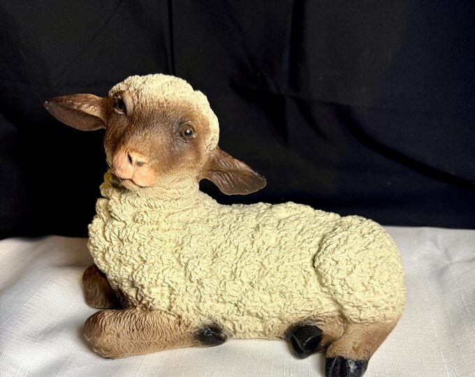 Vintage Farmhouse Lamb Figurine by Universal 1990’s Resin/rustic/lying ...
