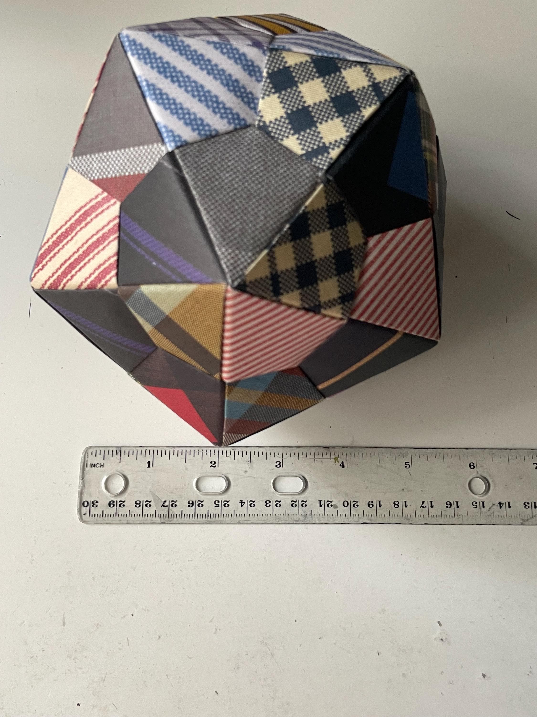 Origami Icosahedron D20 Decoration - Etsy