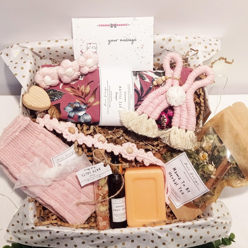 Mom and Baby Gift Set, Postpartum Care Kit, Baby Shower Gift Basket ...
