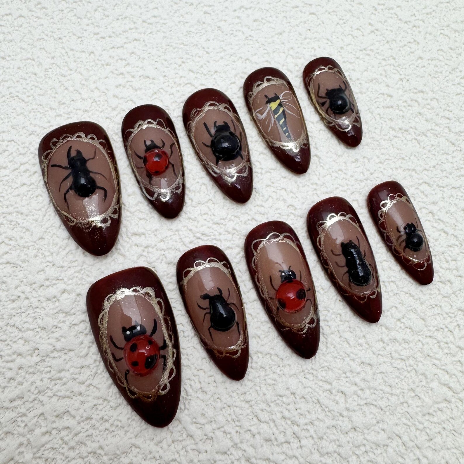 Hand-painted 3D Insect and Ladybug Gallery Almond Press-on Nails insect ...