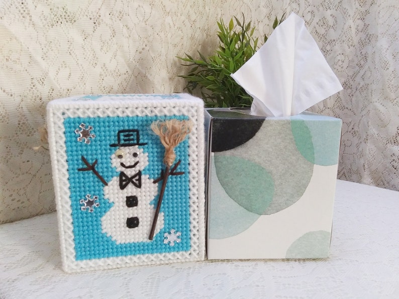 White and Blue Snowman Plastic Canvas Tissue Box Cover, Seasonal Winter ...
