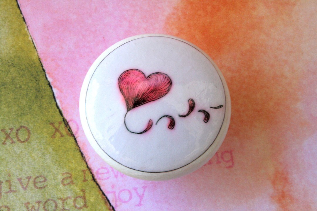 Red Heart Flip Door Pull | Etsy