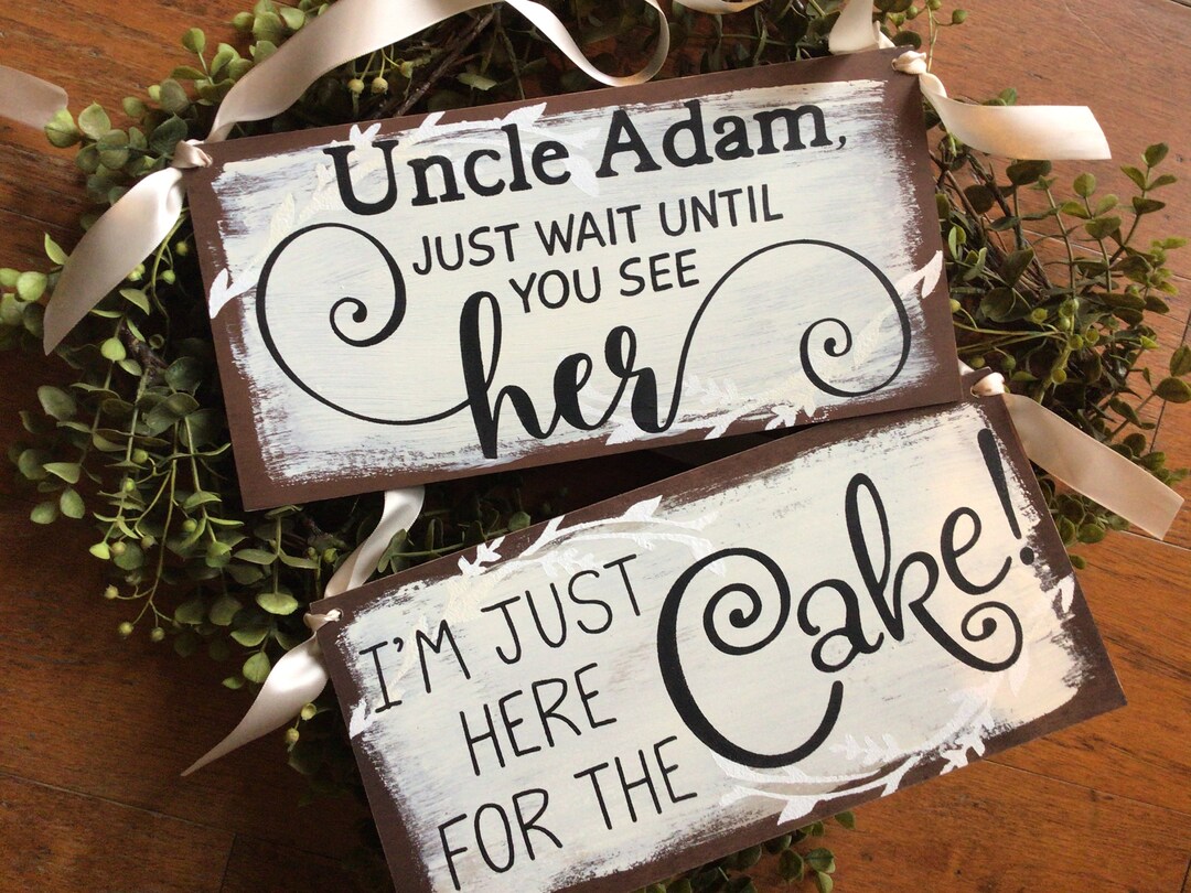 Wedding Signs for Toddlers to Carry Down the Aisle Before the Bride Can ...