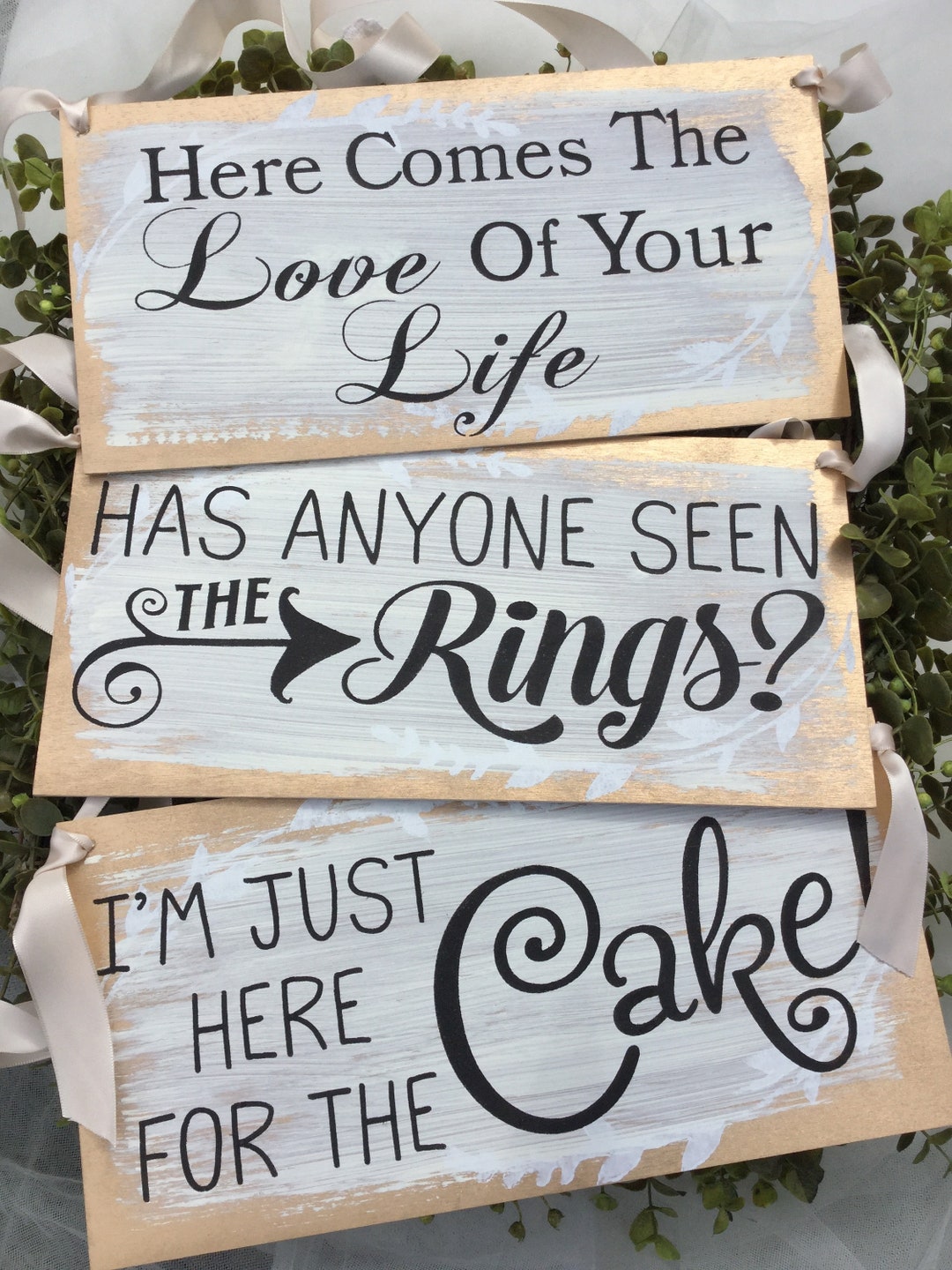 Hand Painted Ring Bearer Sign Set: Gold Wedding Decor - Etsy
