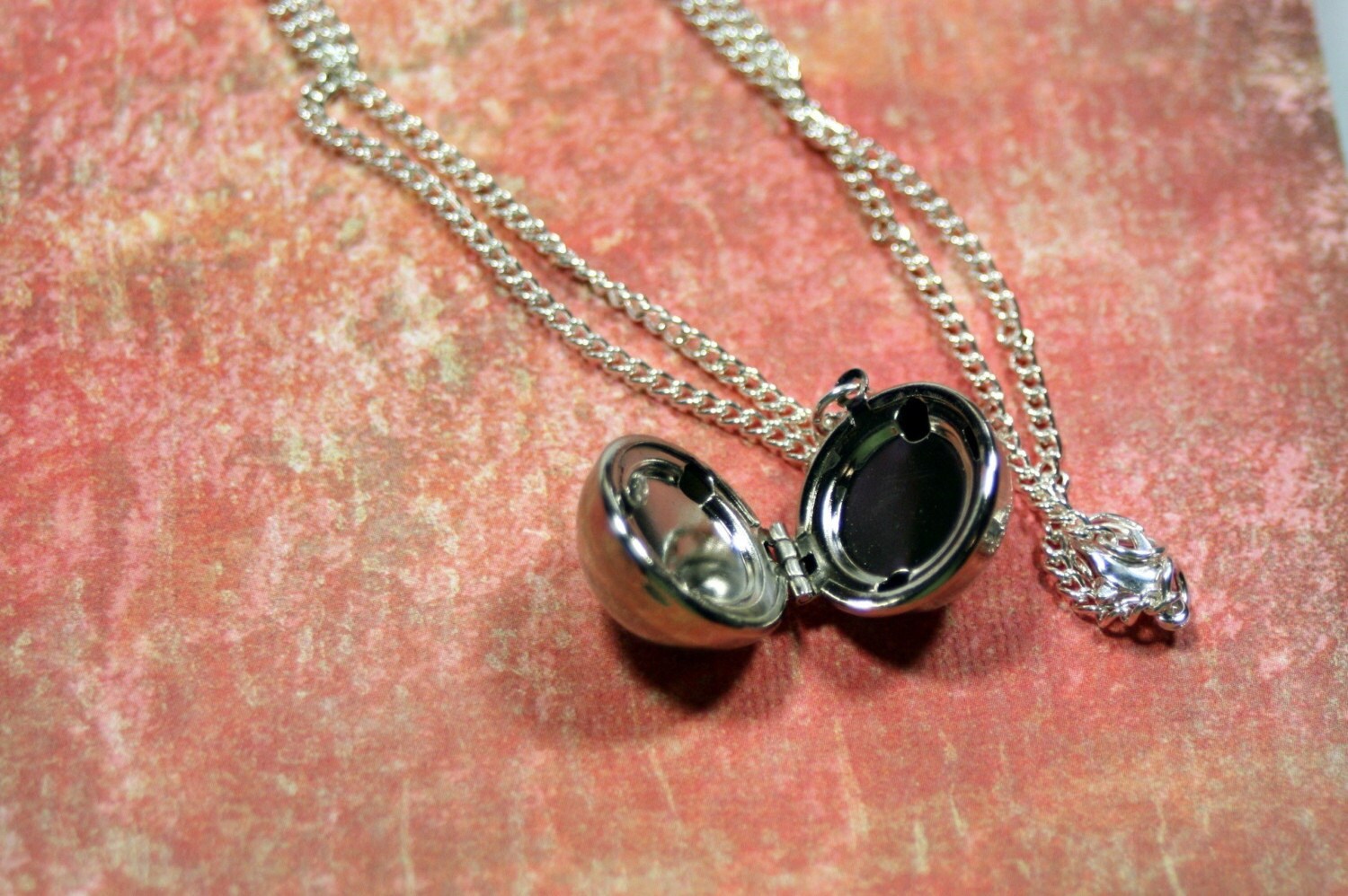 Little Vintage Ball Locket Necklace - Etsy