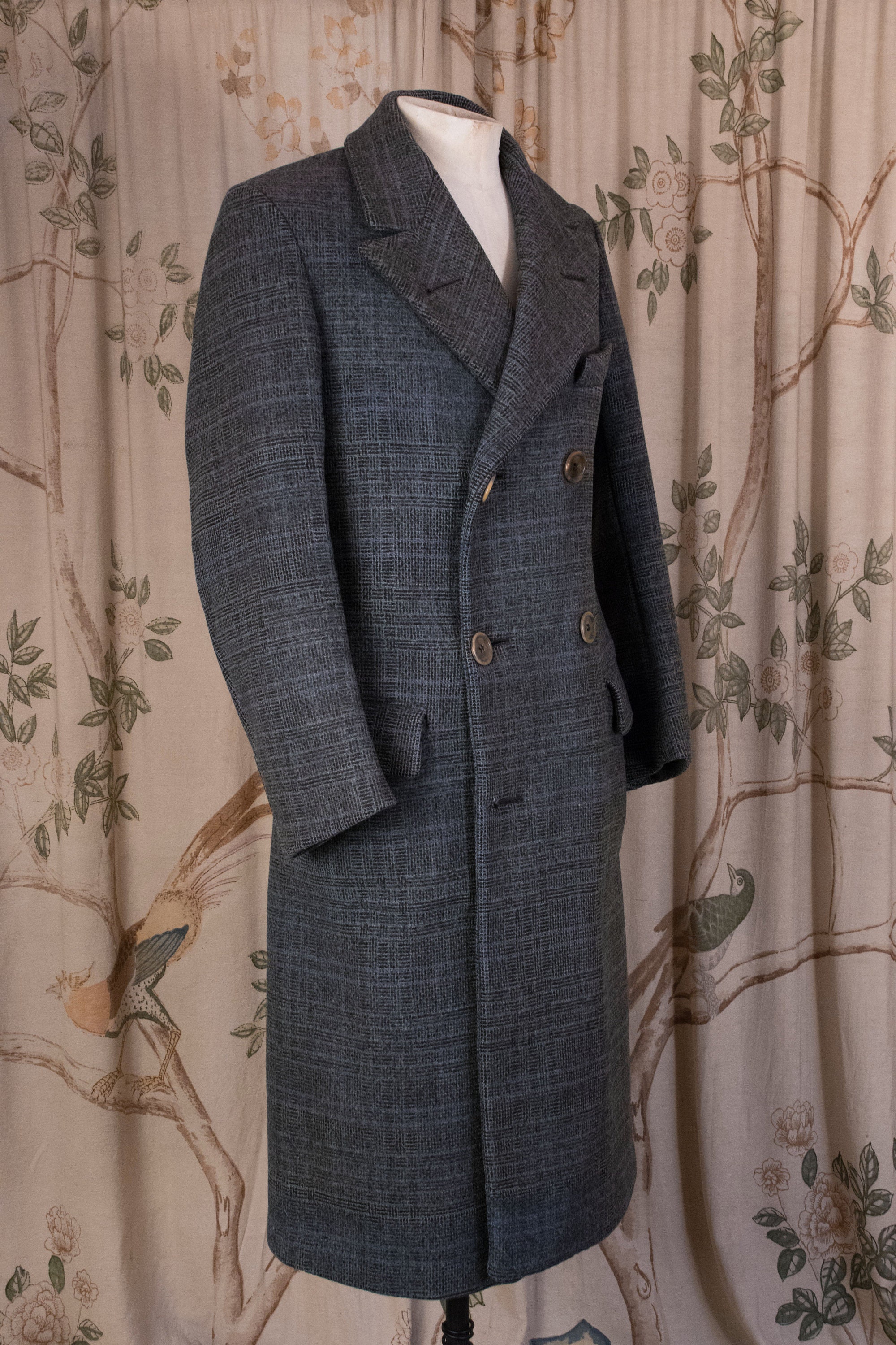 1930s Coat - Striking Mens 1930s/Early 40s Heavy Wool Tweed Coat in ...