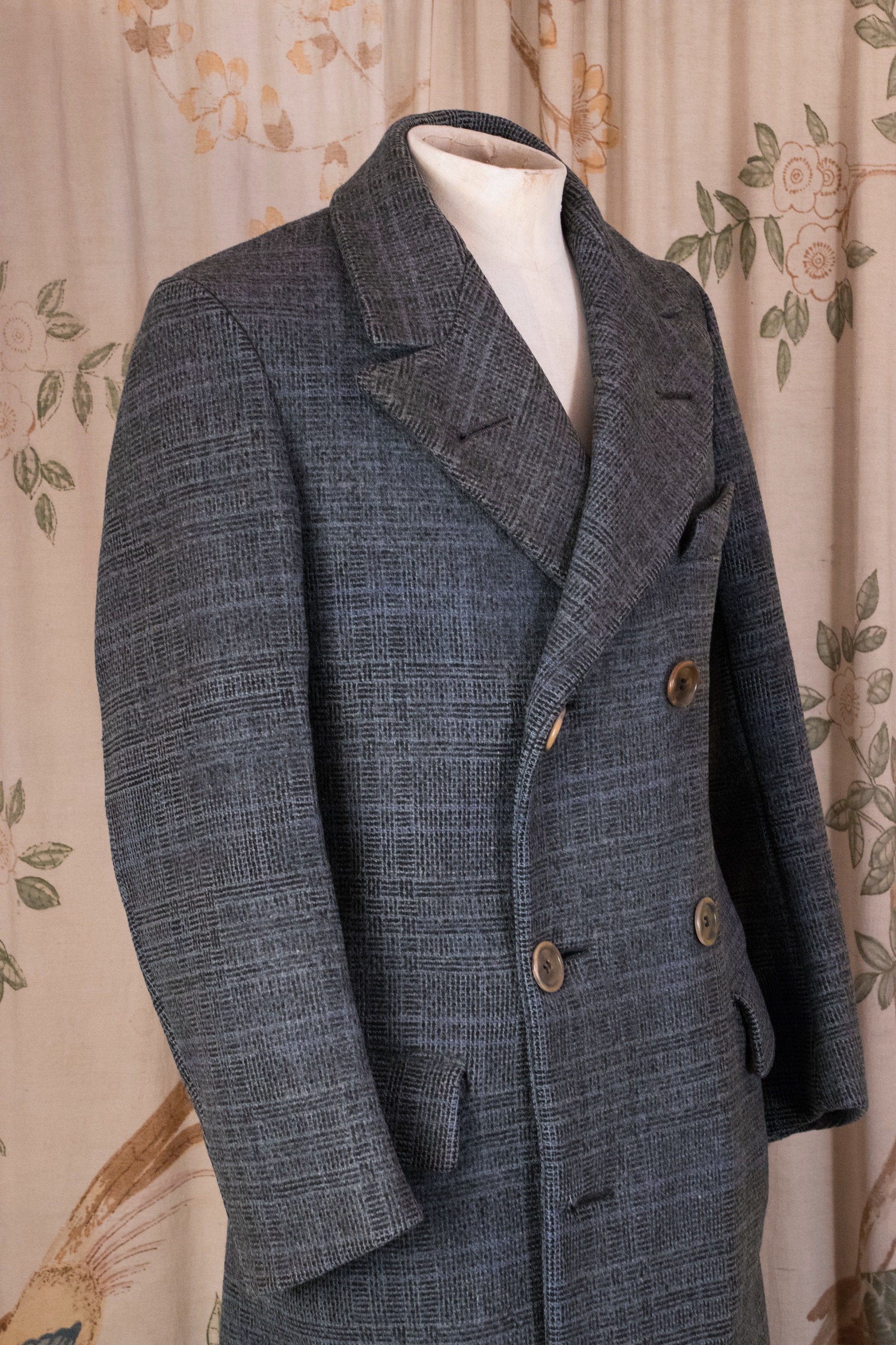 1930s Coat - Striking Mens 1930s/Early 40s Heavy Wool Tweed Coat in ...