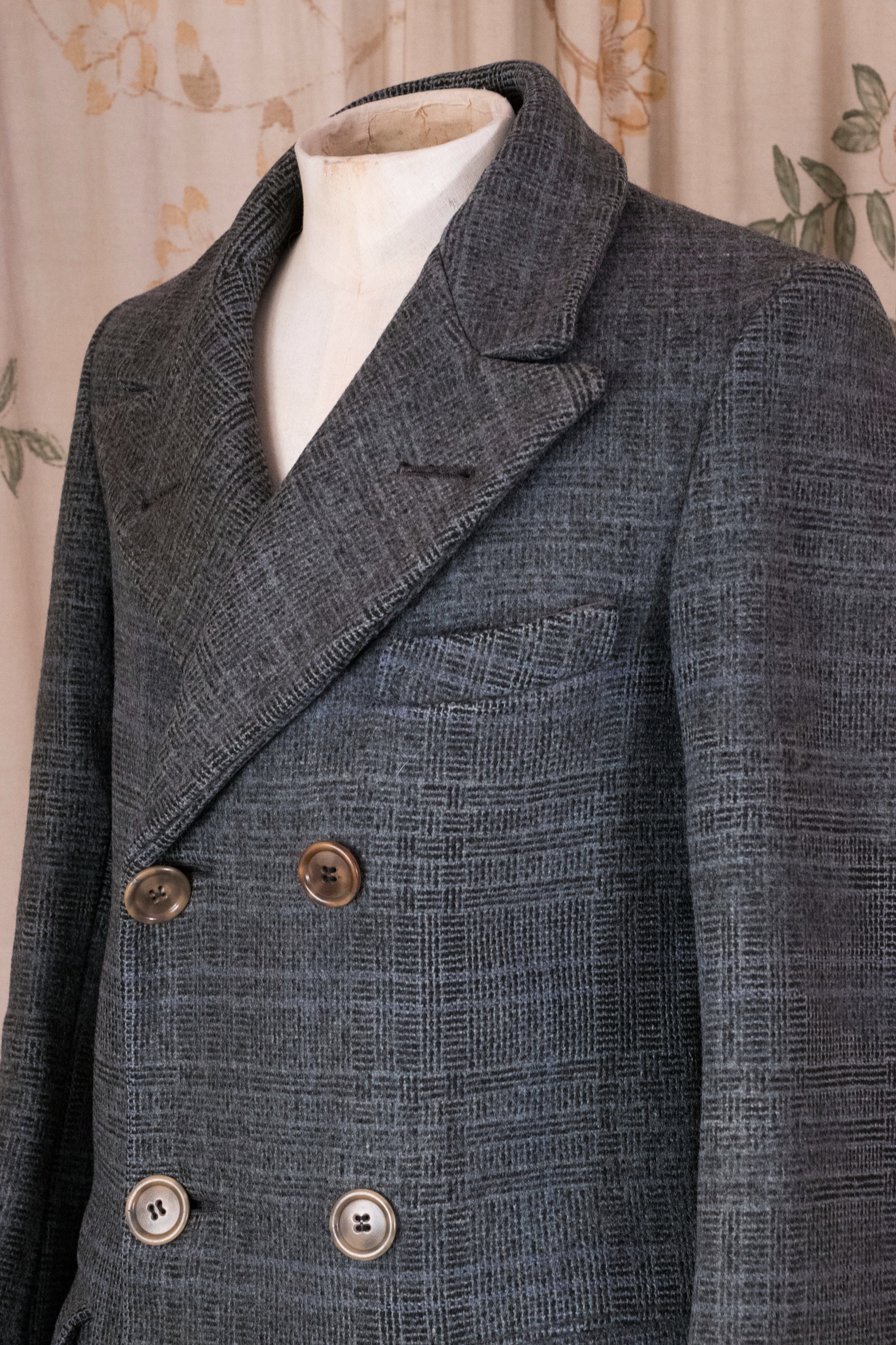 1930s Coat - Striking Mens 1930s/Early 40s Heavy Wool Tweed Coat in ...