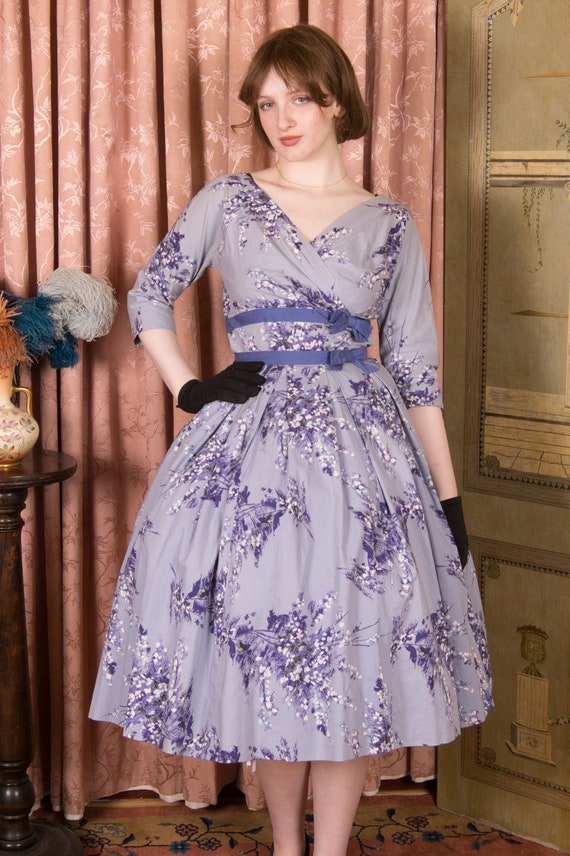 TAG SALE 1950s Dress - Stunning Vintage 50s Fit and F… - Gem