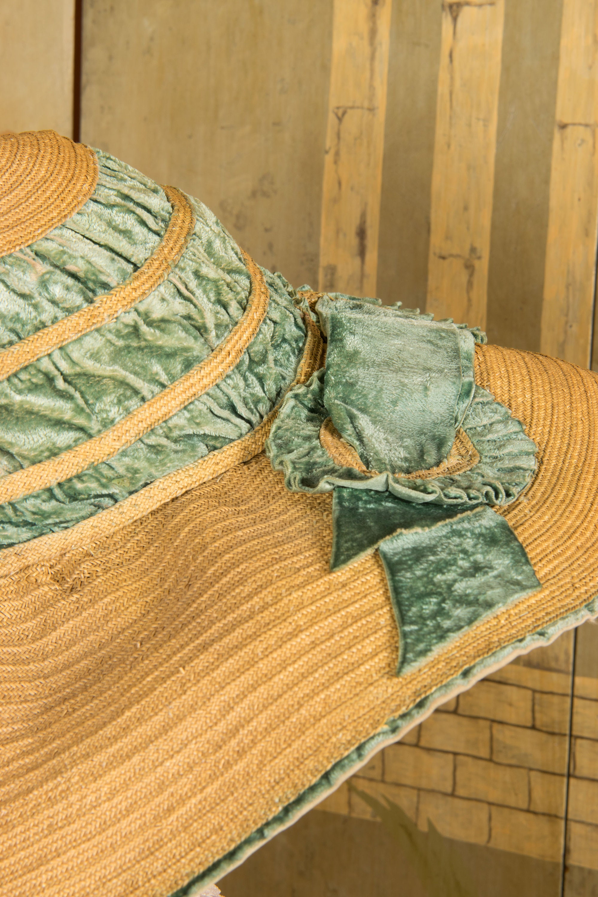 1910s Hat - Rare Late 1910s Decadent Straw Summer Hat with Ruched Green ...