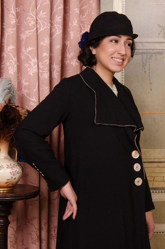 1930s Coat - Gorgeous Vintage Late 20s, Early 30s Stu… - Gem