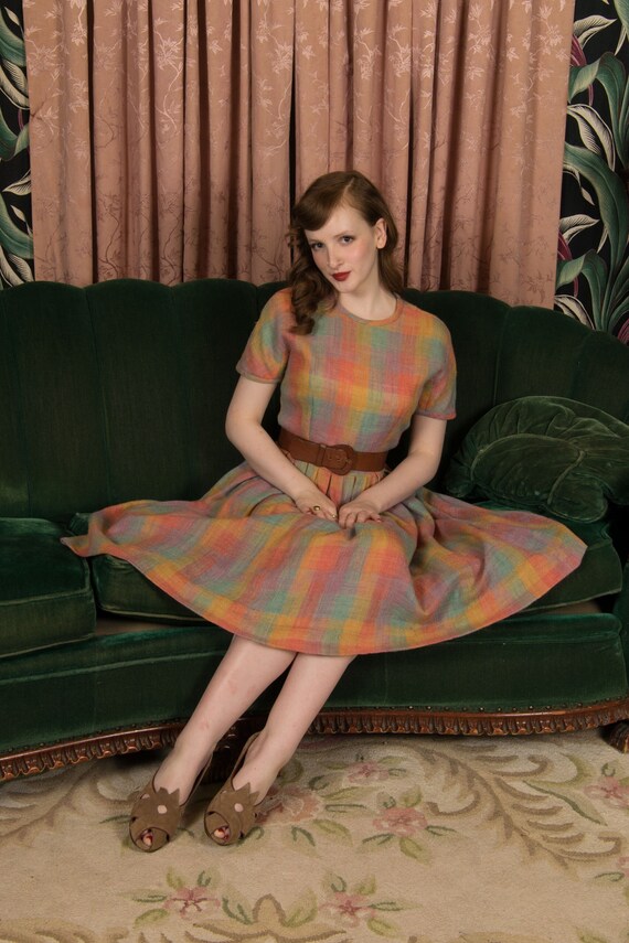 vintage 1960s colorful wool - Gem