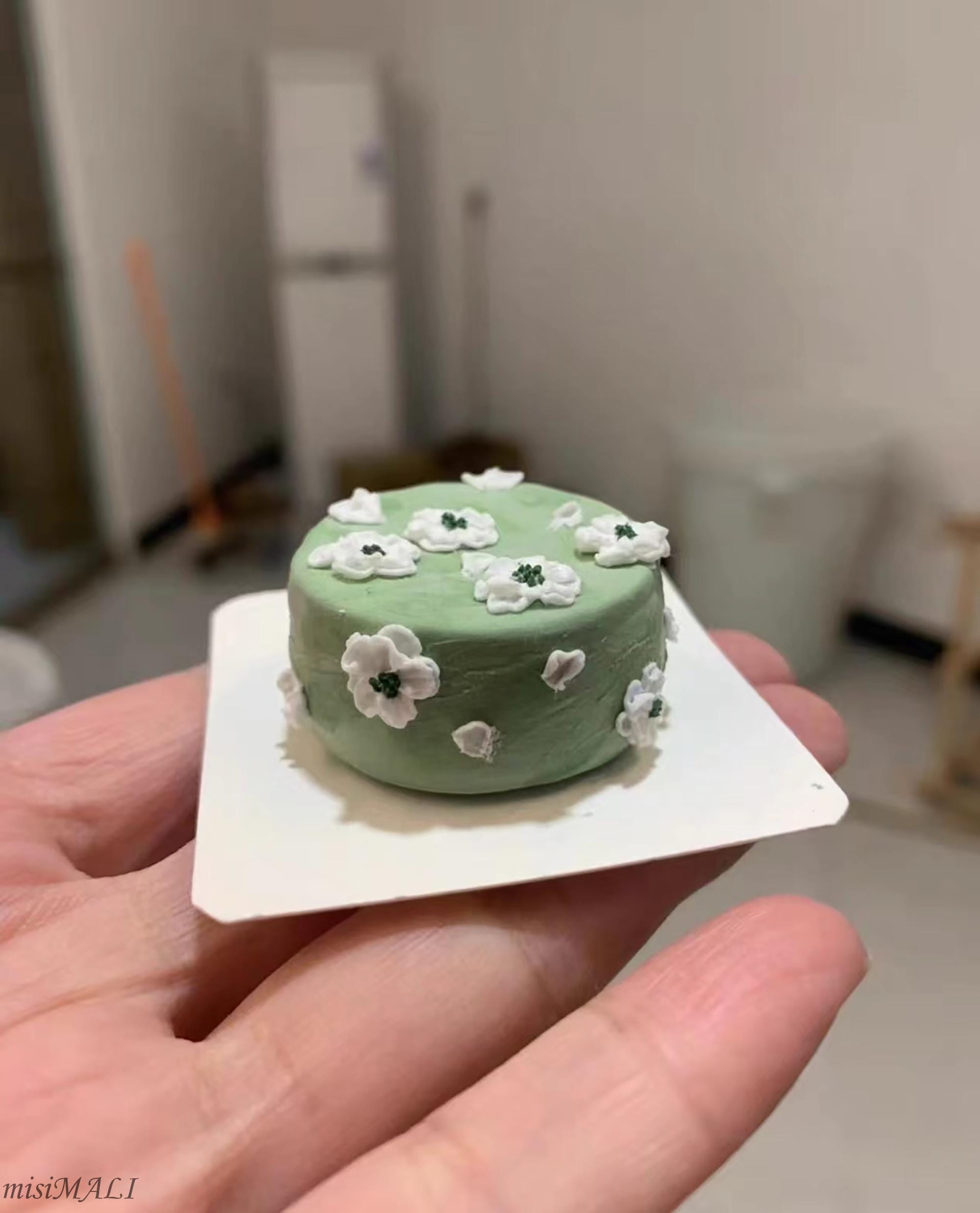 Mini Flower Cake Handmade 1:12 Mini Food Mini Doll House Mini ...