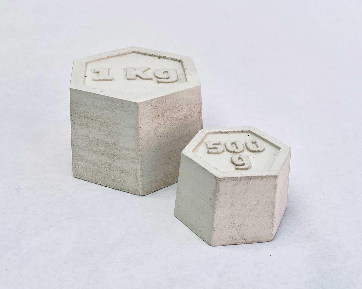 Concrete Vintage Scale Weight: Industrial Desk Decor Paperweight - Etsy UK