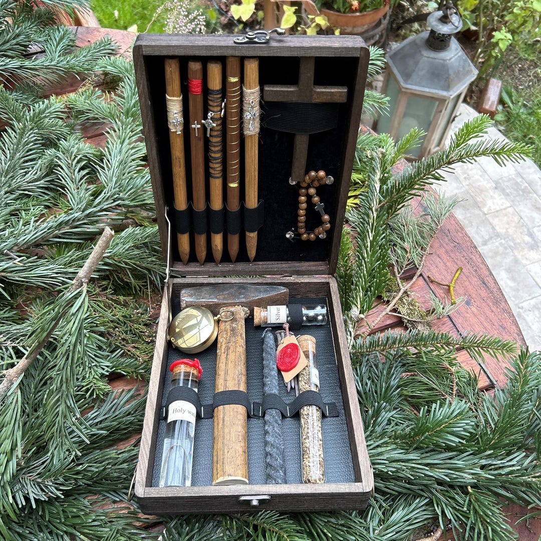 Vampire Slayer Hunter A Victorian Vampire Killing Set Vampire Hunter Tools Dracula Vampire ...