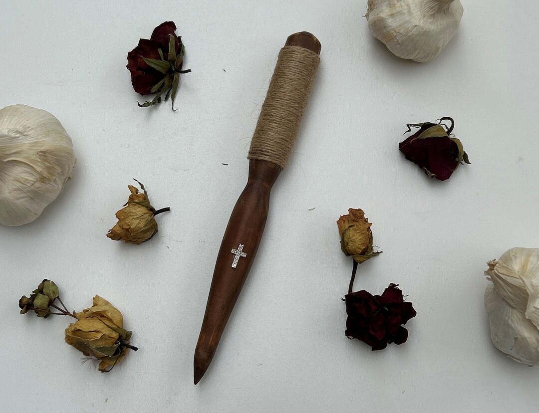 Victorian Vampire Killing Kit Vampire Stake Vampire Stake Vampire ...