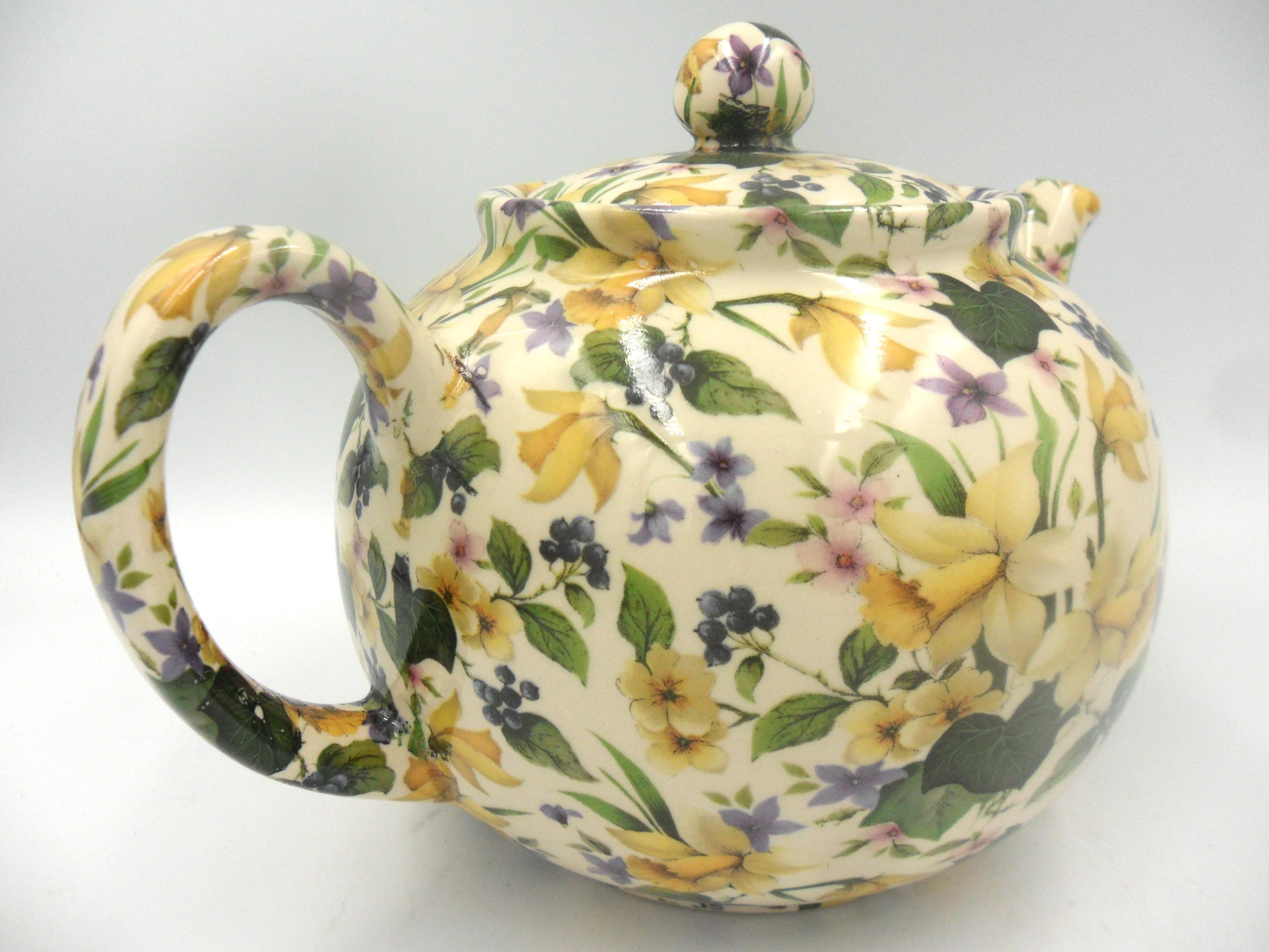 6 Cup Teapot in Spring Daffodil Design - Etsy