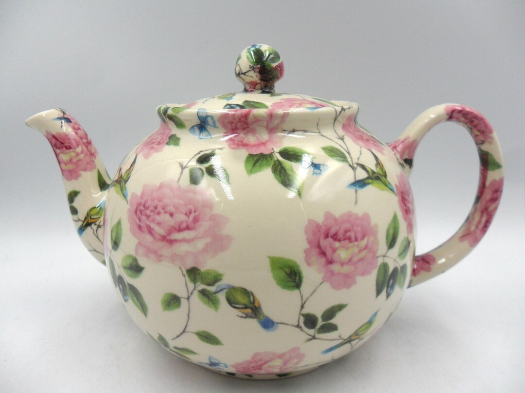 6 Cup Teapot in Exotic Bird Design by Heron Cross Pottery - Etsy UK