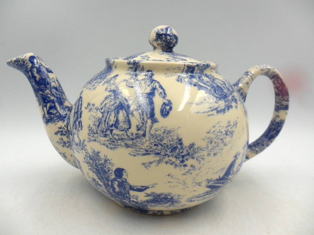 2 Cup Teapot in Blue Toile Design by Heron Cross Pottery - Etsy