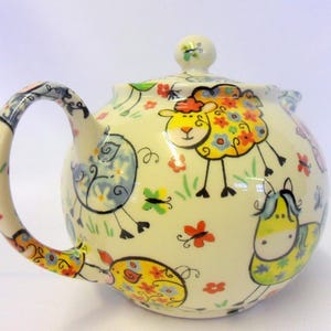 2 Cup Teapot in Quirky Crazy Farm Design by Heron Cross Pottery. - Etsy