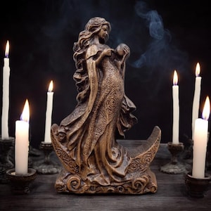 Selene Moon Goddess Luna Norse Goddess Selene Greek Goddess Luna ...