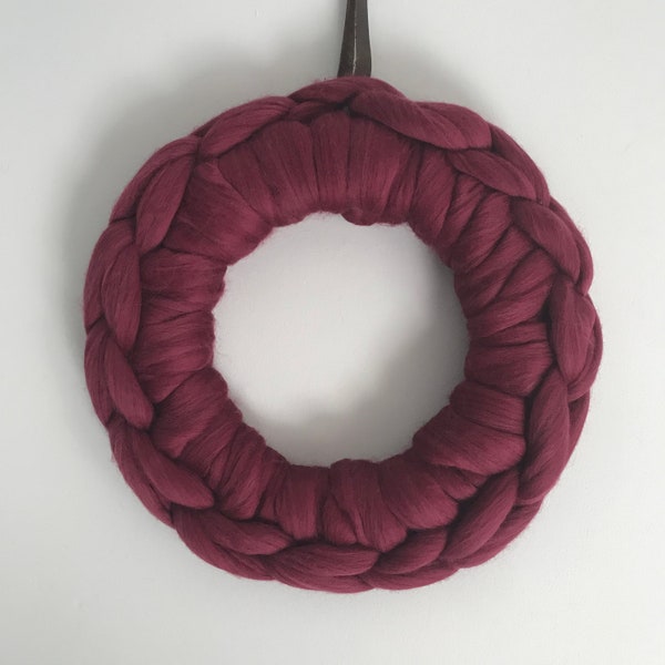 Knitted Wreath - Etsy