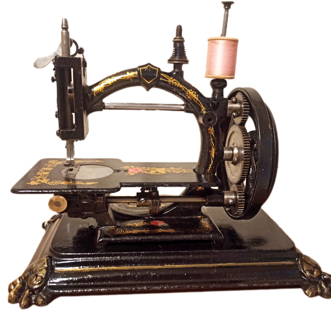 1880's Antique Sewing Machine Todd's Champion of England Produced by ...