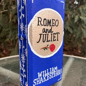 Book Brick: Romeo and Juliet by William Shakespeare - Etsy