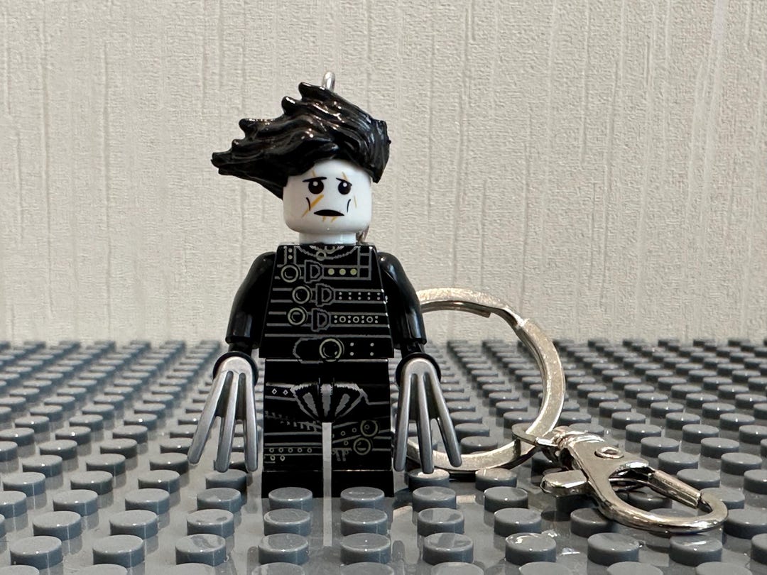 Edward Scissorhands Minifigure Keyring Keychain Father's Day Birthday ...