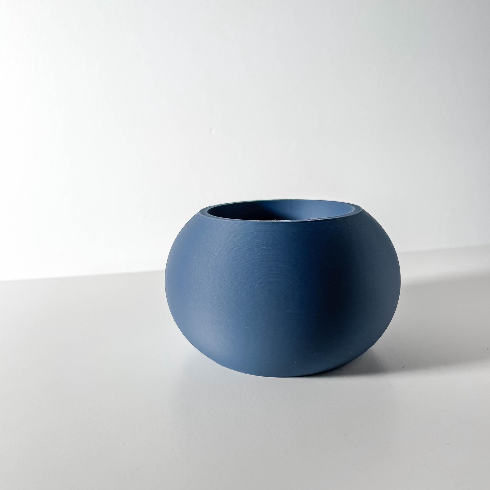 The Rono Simple 3D Printed Planter Pot With Stand & Drainage Tray ...