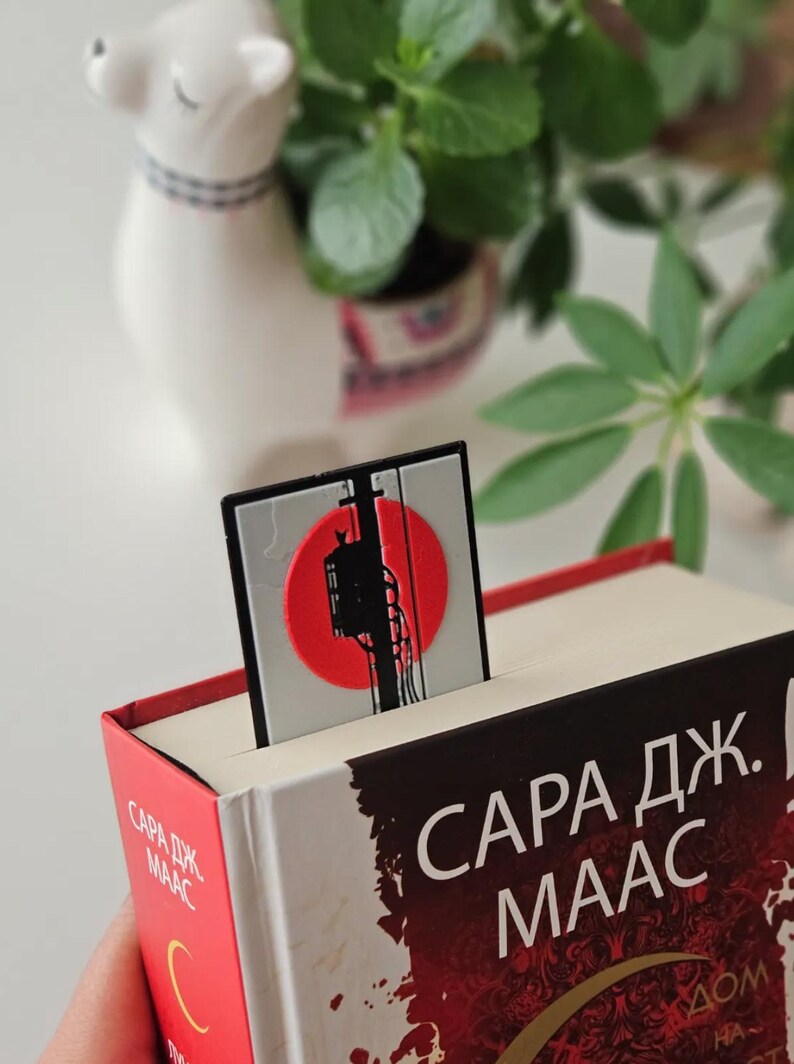 Japanese-inspired Bookmark Set: Minimalist Red Sun Design - Etsy