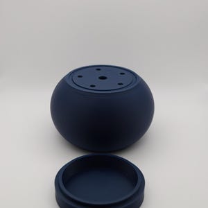 The Rono Simple 3D Printed Planter Pot With Stand & Drainage Tray ...