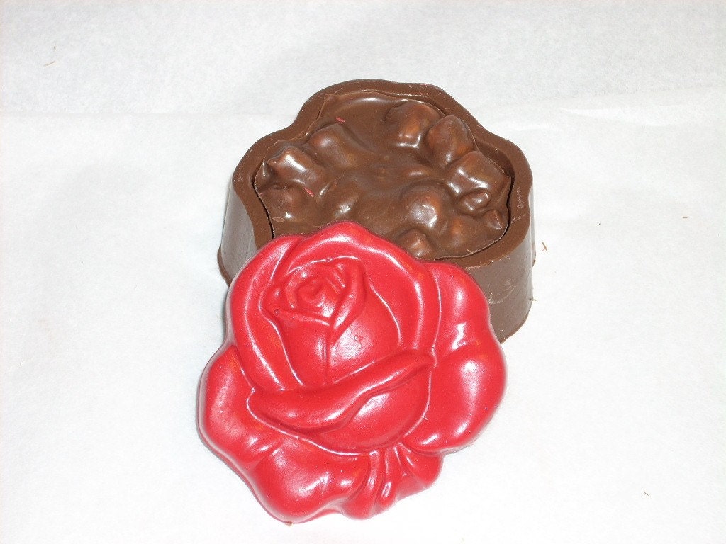 Chocolate Rose Candy Box filled with bite sized chocolate | Etsy