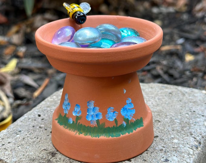 Miniature Bee Watering Station, Pollinators Watering Station, Hand ...