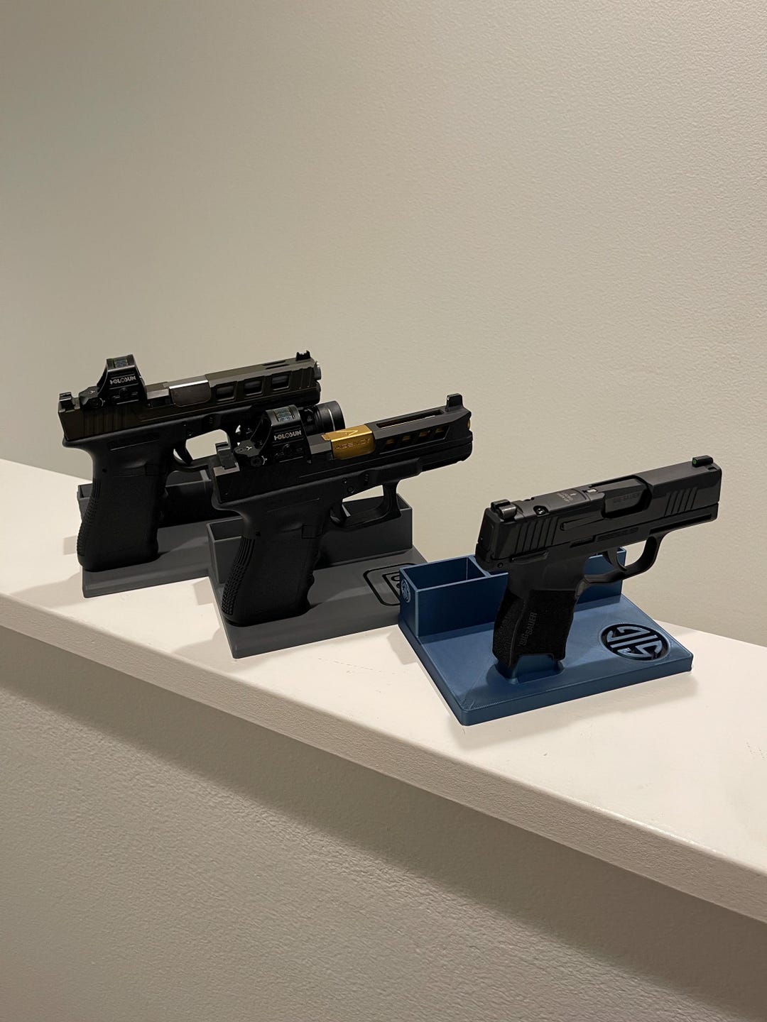 Gun Stand - Etsy