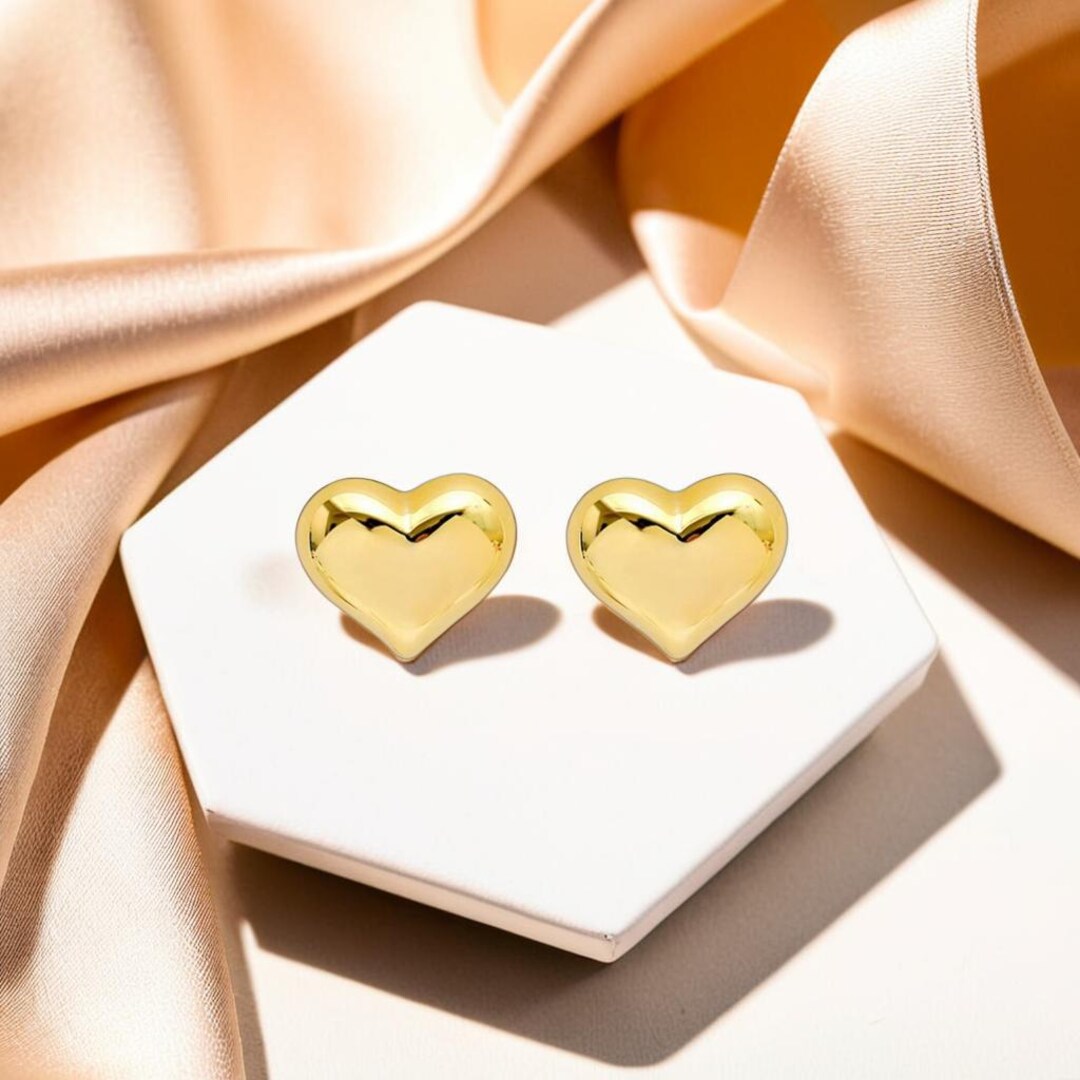 Mini Heart Earrings, 14K Gold, Cute Heart Studs, Small Studs, Delicate ...