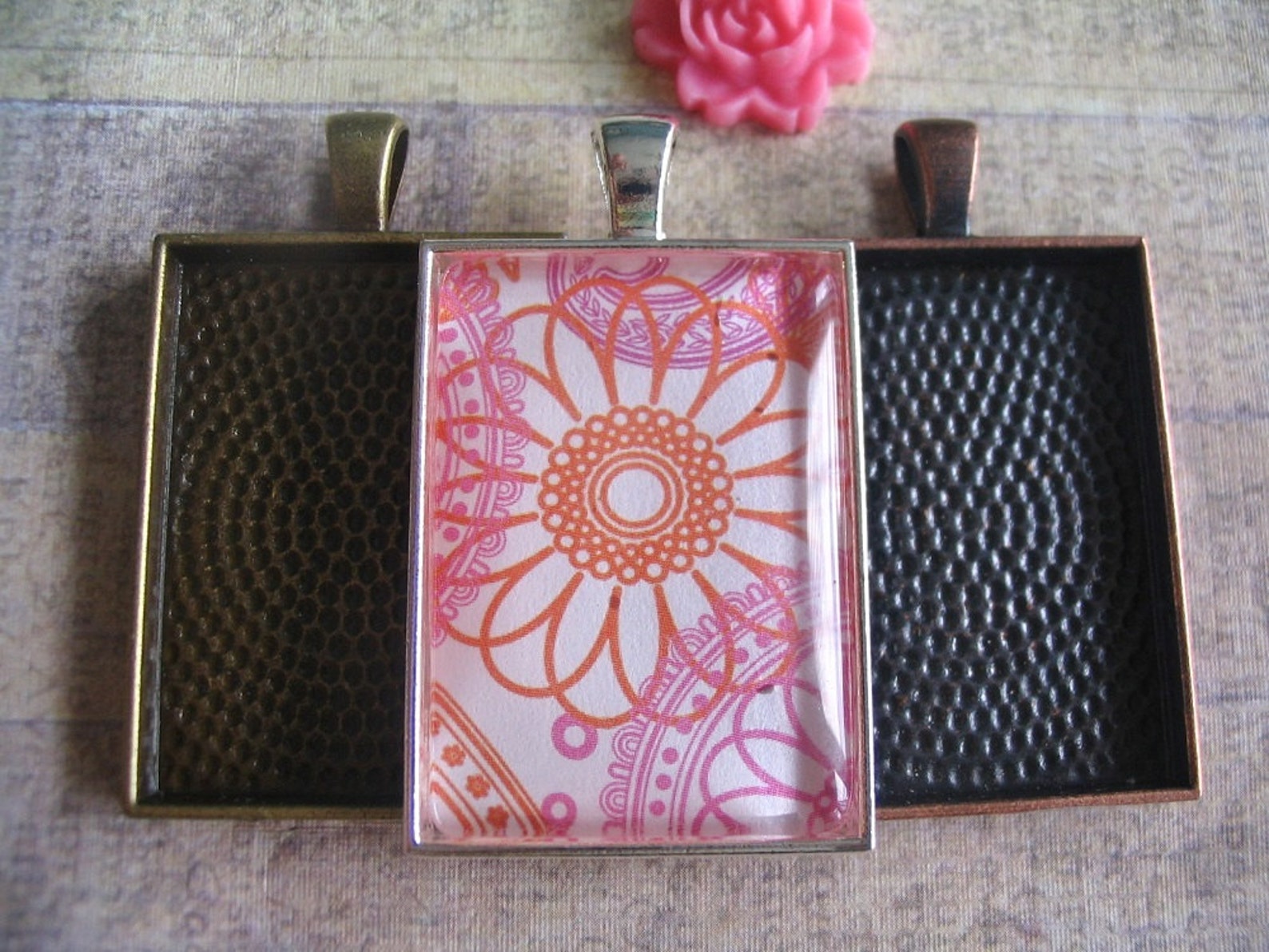 20pk..medium Rectangle Pendant Trays...25x35mm..mix and Match Colors ...