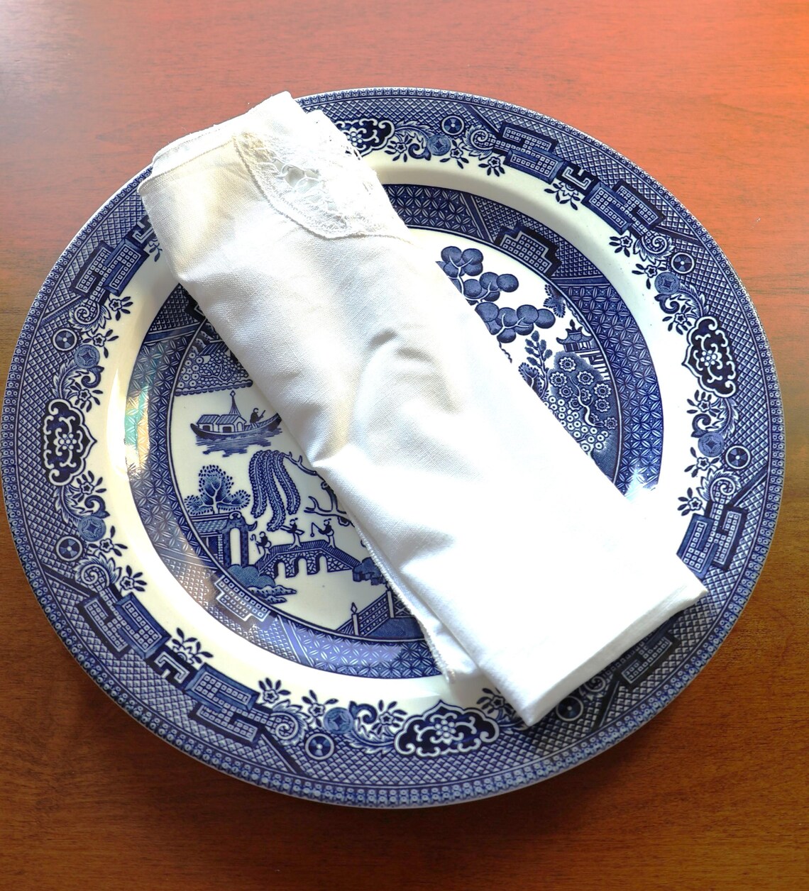 Set of 4 Churchill, England, Blue Willow Dinner Plates 10 Inches Round ...