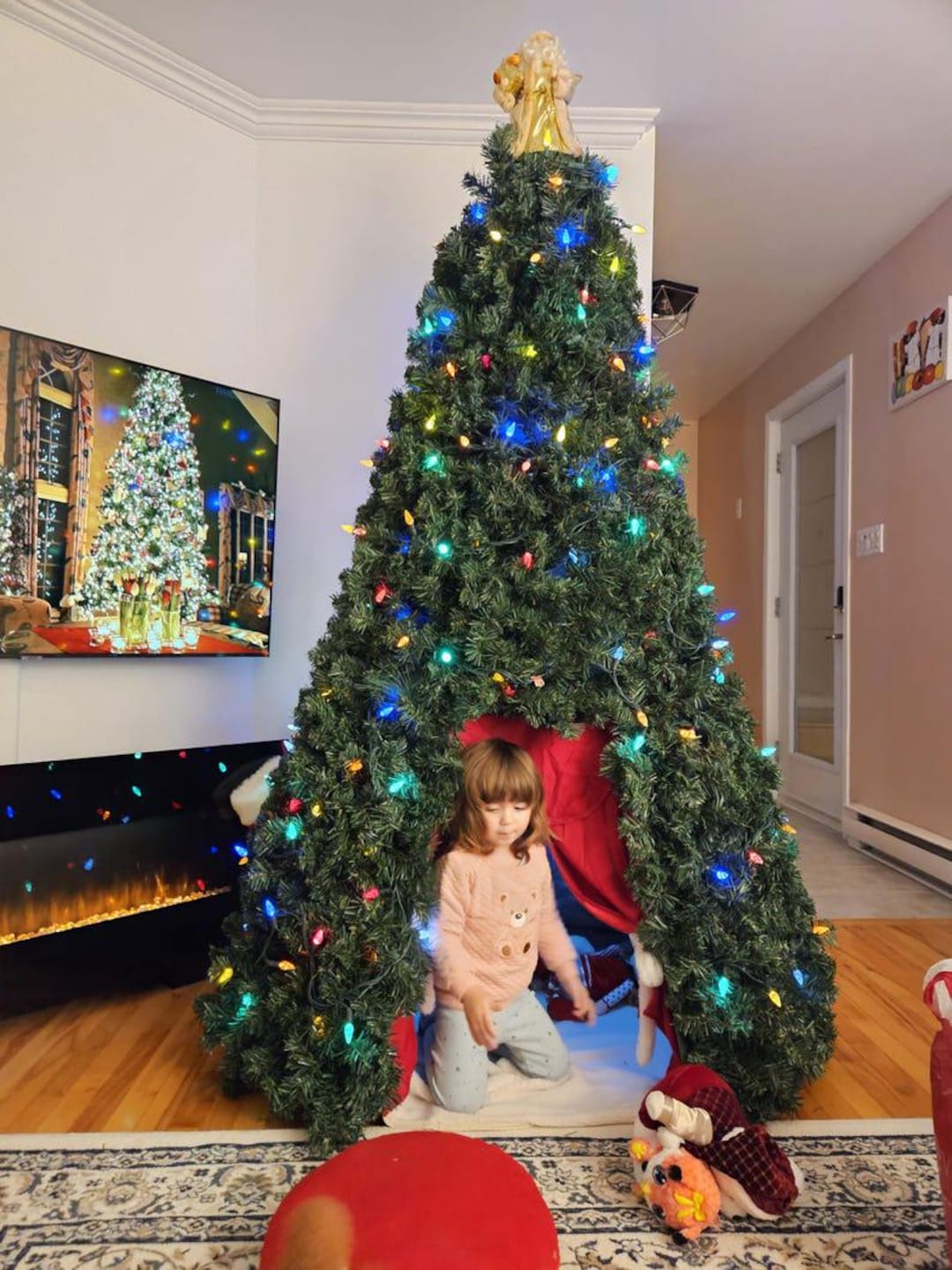 The Magical Underland Christmas Tree Tent Interactive Christmas Decor ...